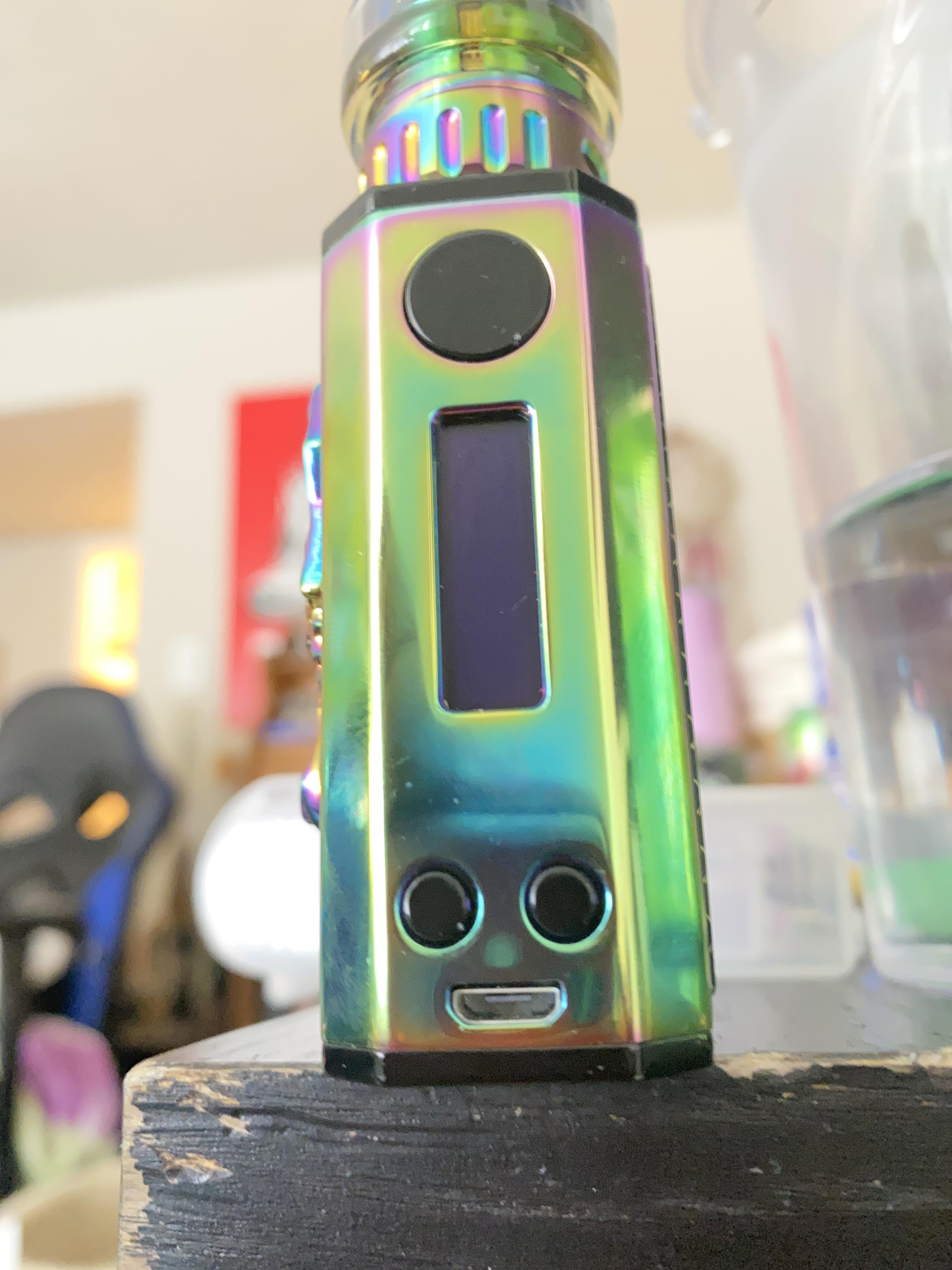 Wife’s vape sure is happy this afternoon | Scrolller