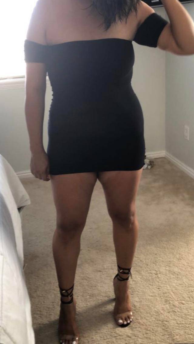 Wifey ready for bull’s date. Pass or smash? | Scrolller