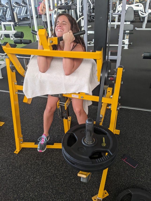 Wild face lifting wild weights | Scrolller