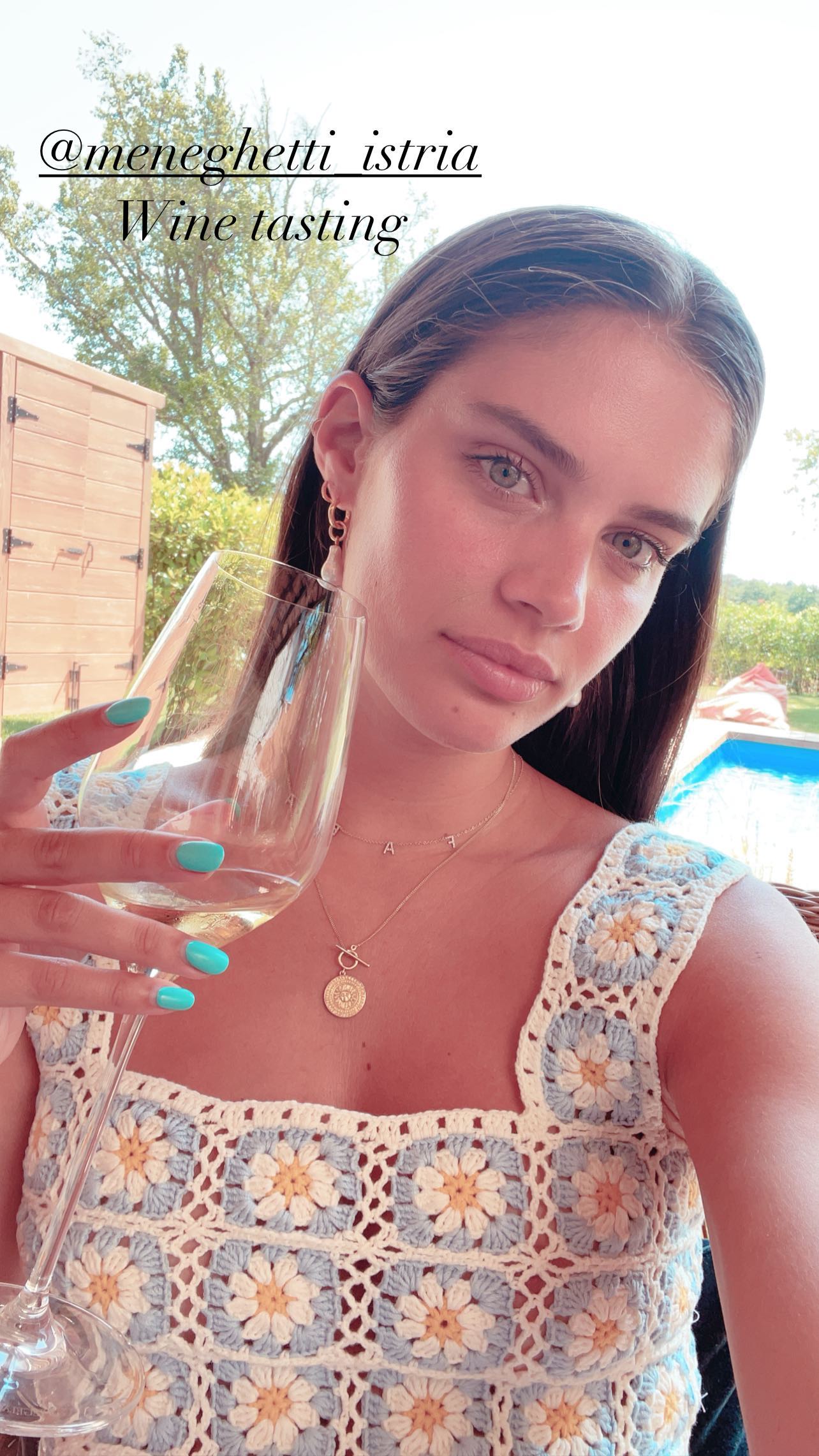 Wine tasting | Scrolller