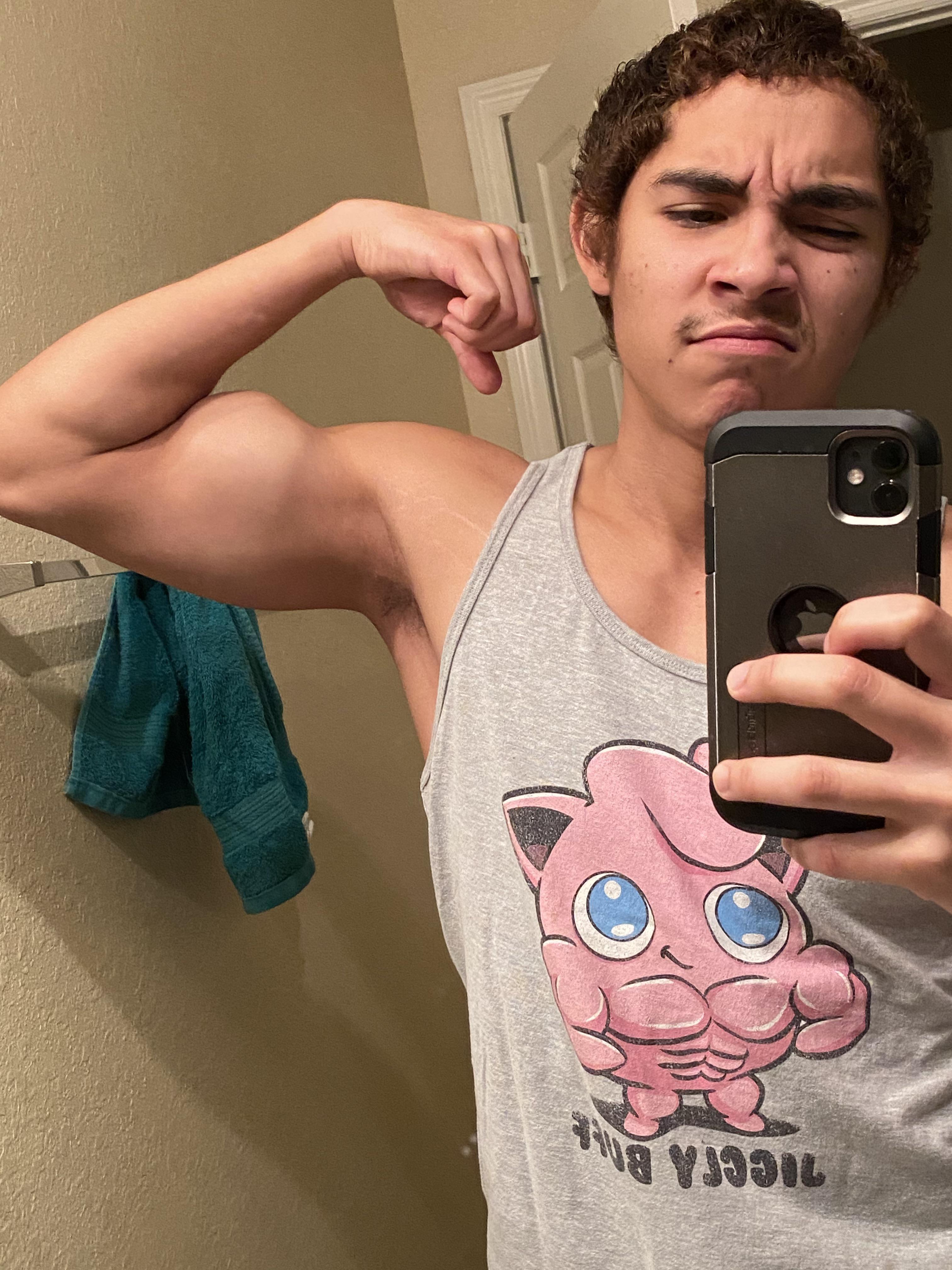 Wish I could be as buff as the puff. | Scrolller
