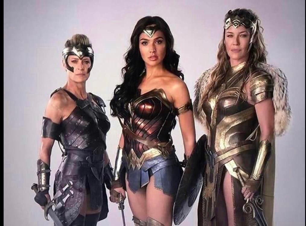 Wish Robin Wright, Gal Gadot and Connie Nielsen worked my 18 year old ...