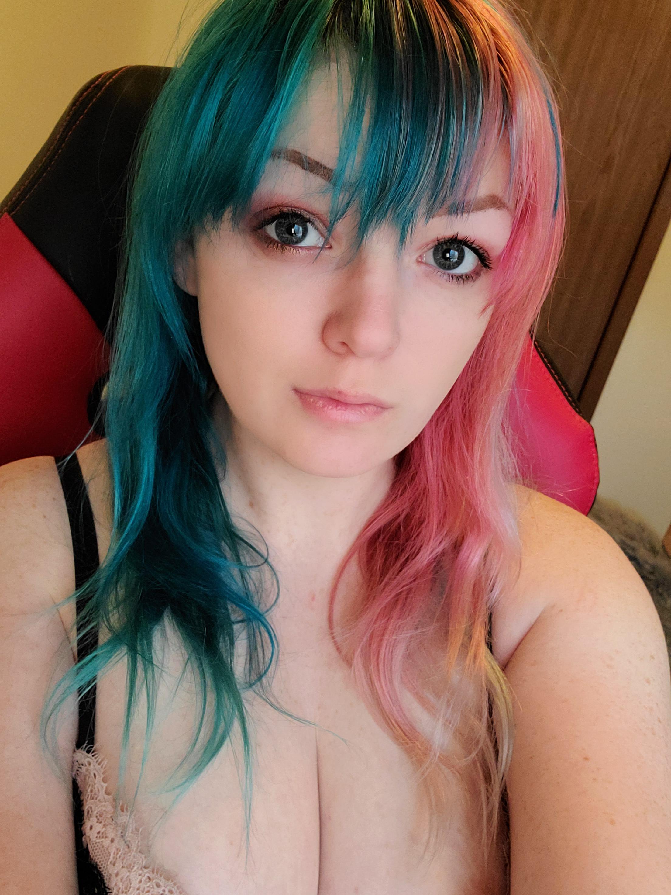 With a face like this... you know she likes it dirty | Scrolller