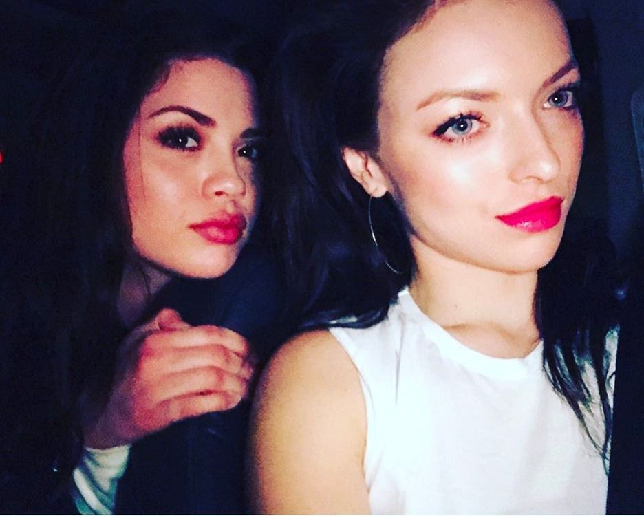 With her sister Morgan | Scrolller