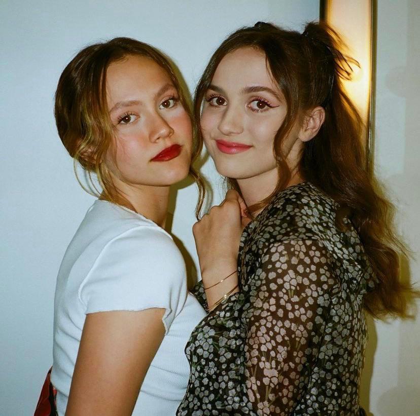 With Iris | Scrolller