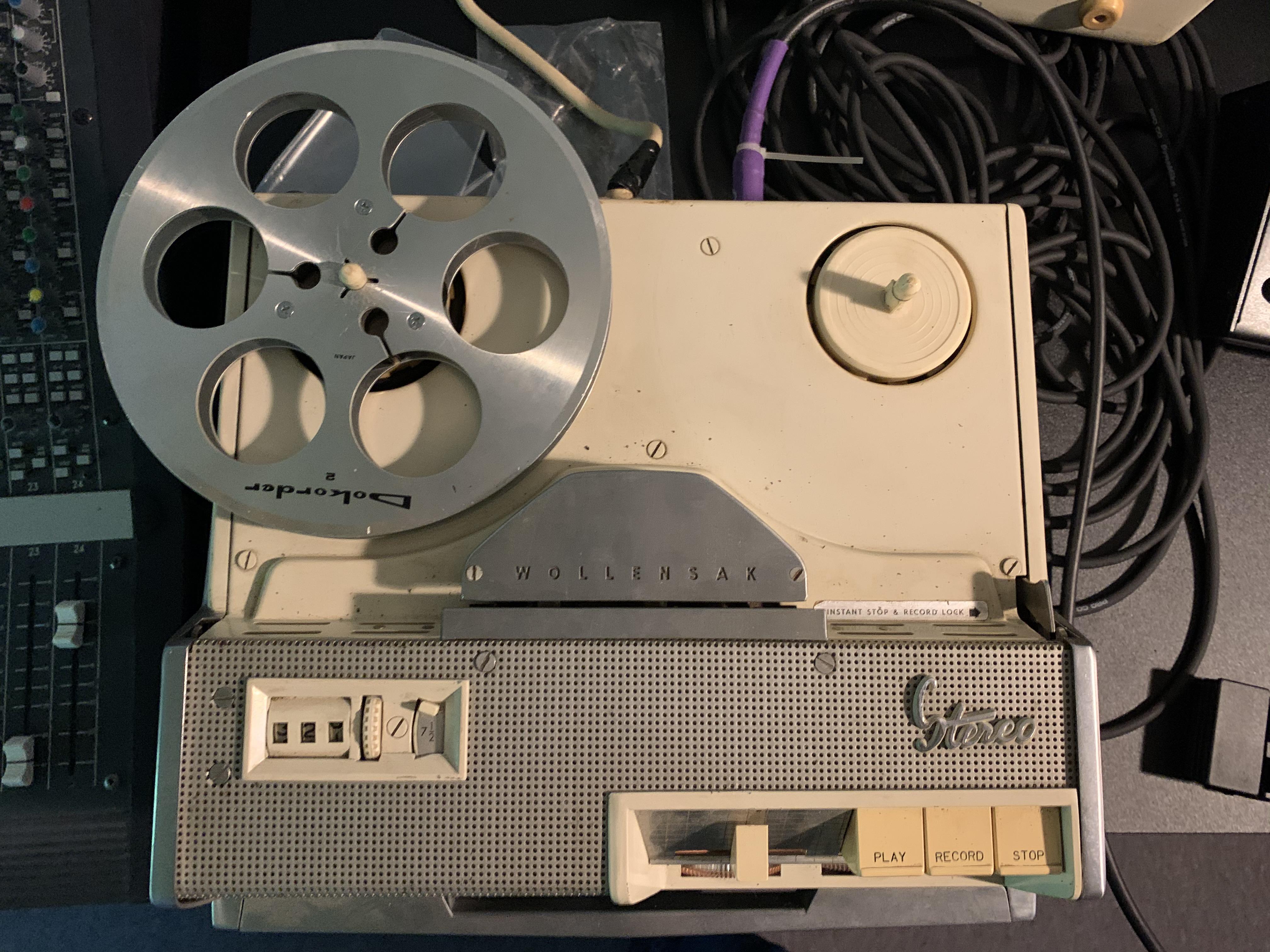 Wollensack Portable | Scrolller