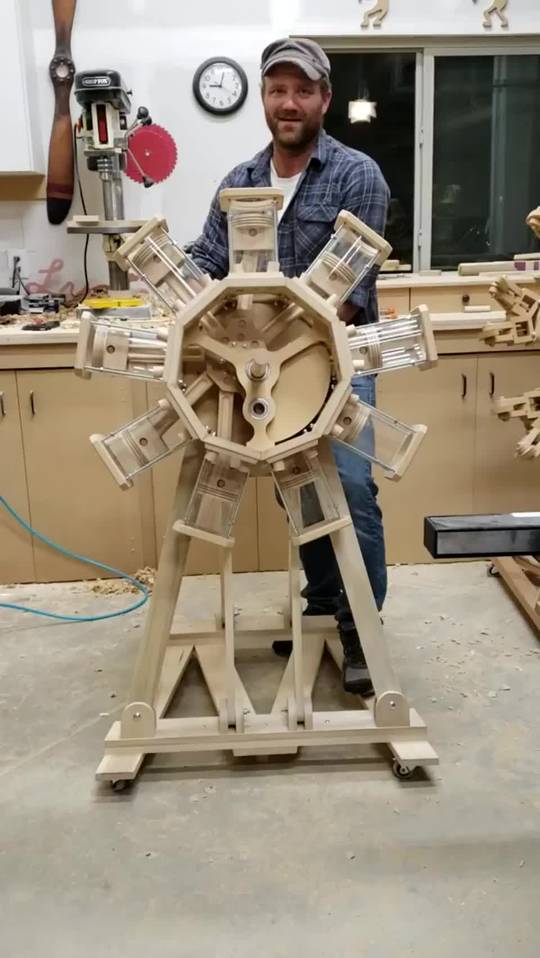 Wooden radial engine at high RPMs | Scrolller