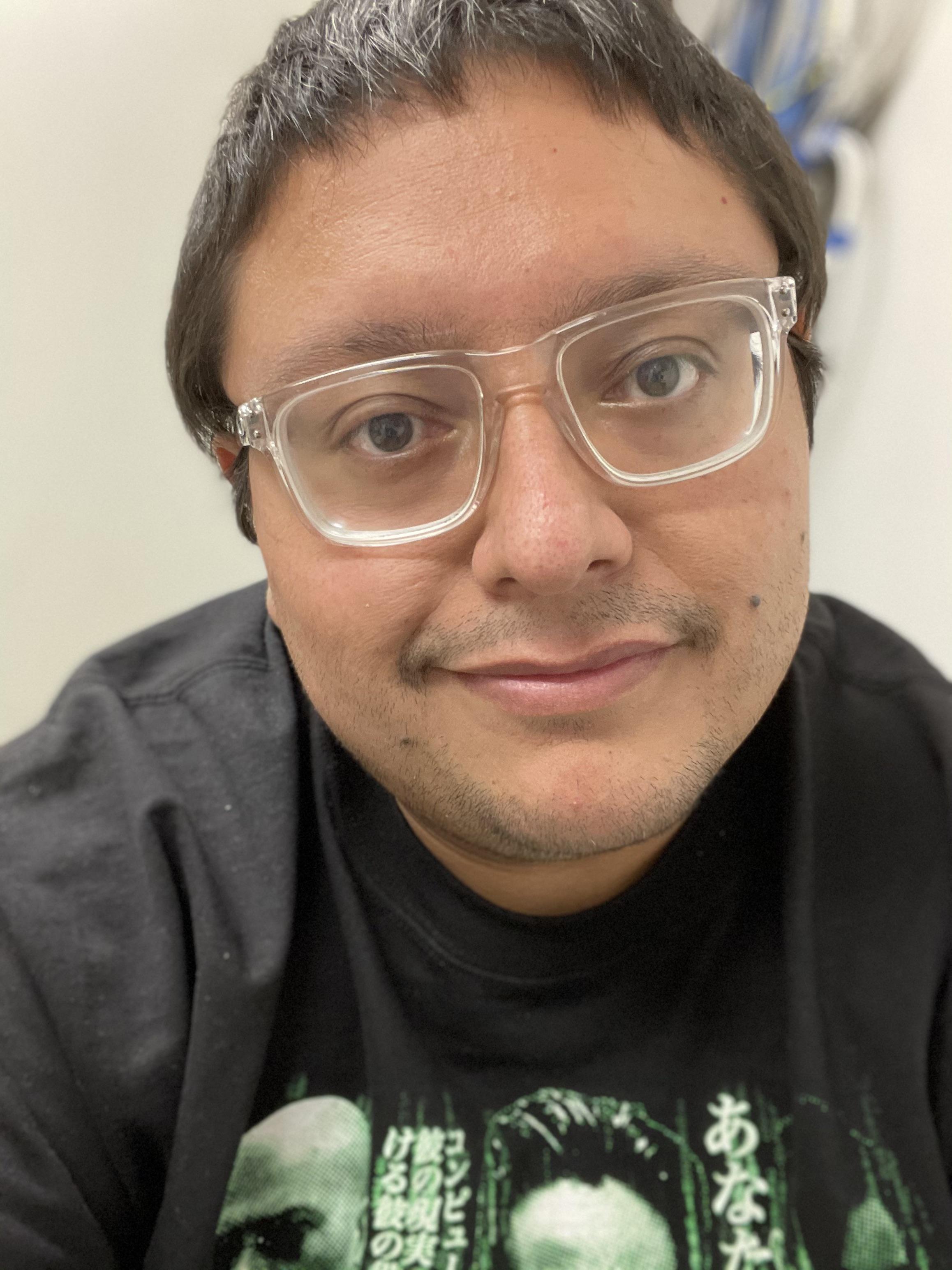 Work half way done...I feel happy... | Scrolller