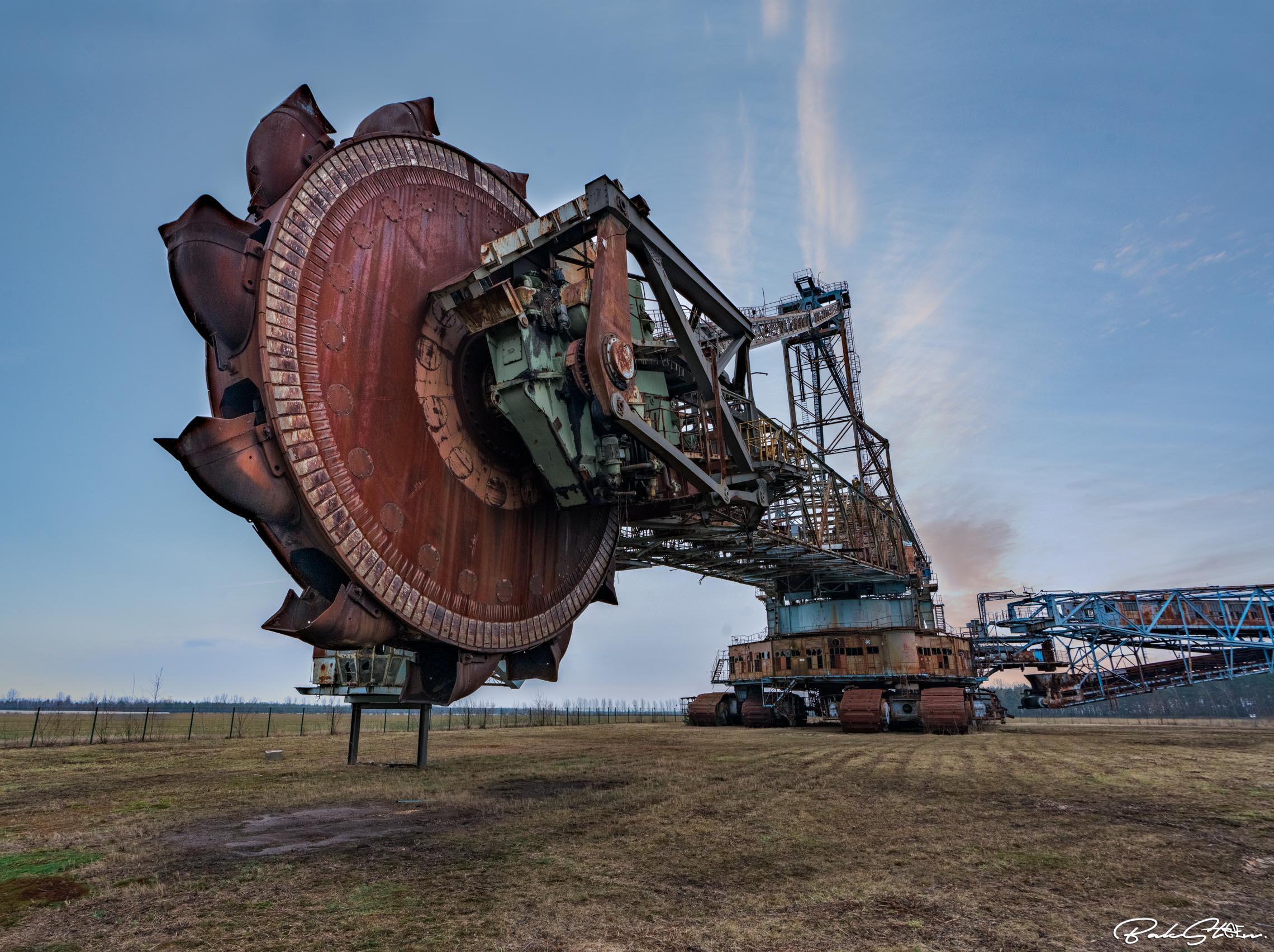World's Largest abandoned Bucket Wheel Excavator | Scrolller