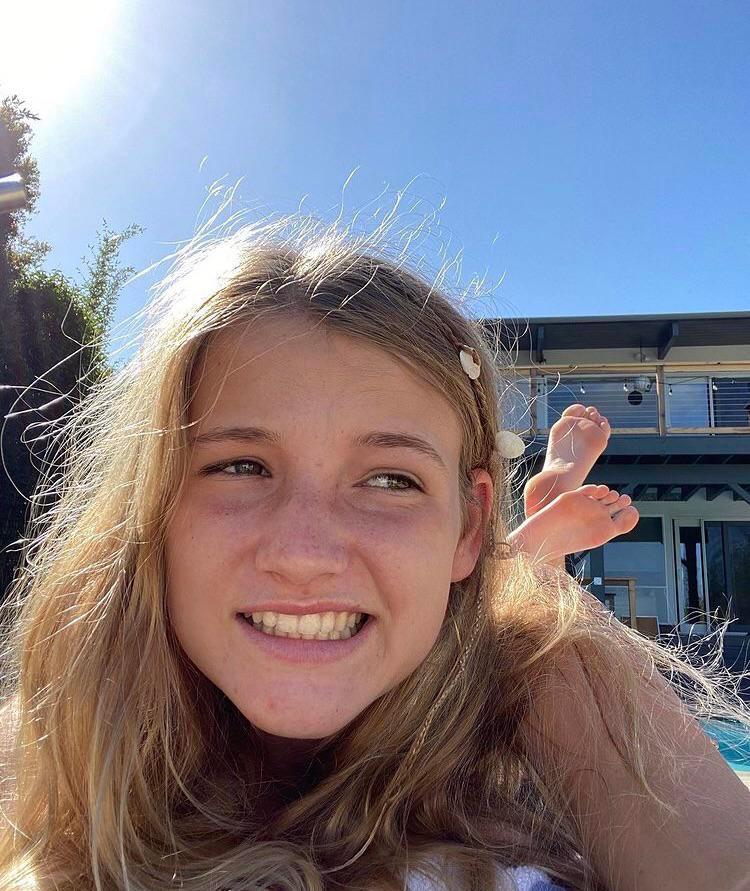 Would anyone bust a load in my little sisters face? | Scrolller