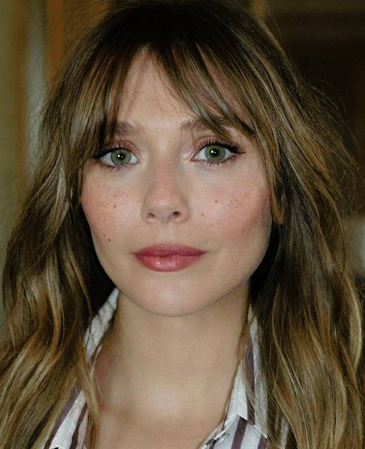 Would love to facefuck Elizabeth Olsen. | Scrolller