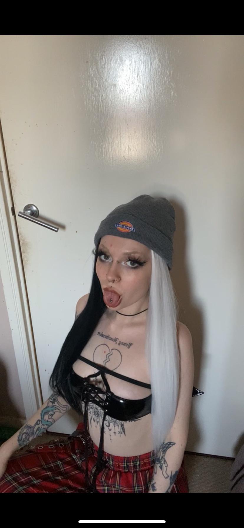 looking submissive and breedable | Scrolller