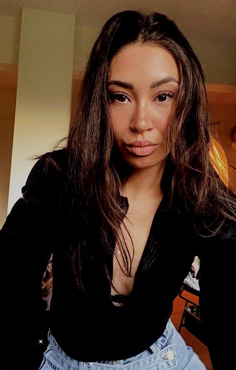 Would You Fuck My Wife Scrolller