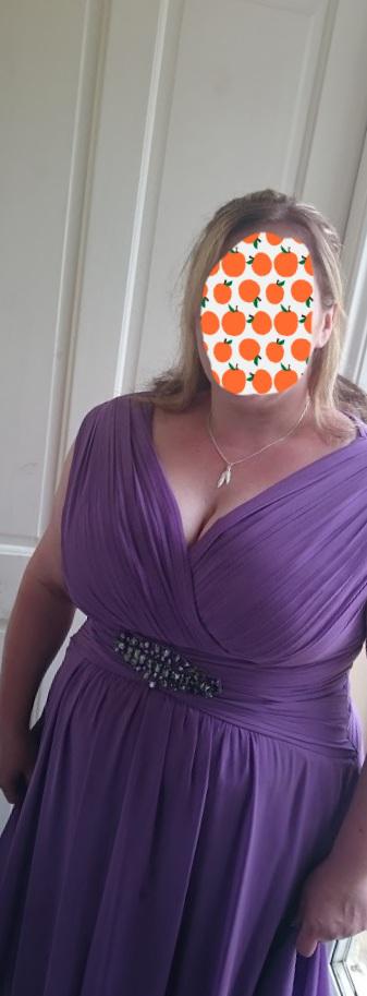 Would you shag my Curvy mom? Love to see her boobs bounce. | Scrolller