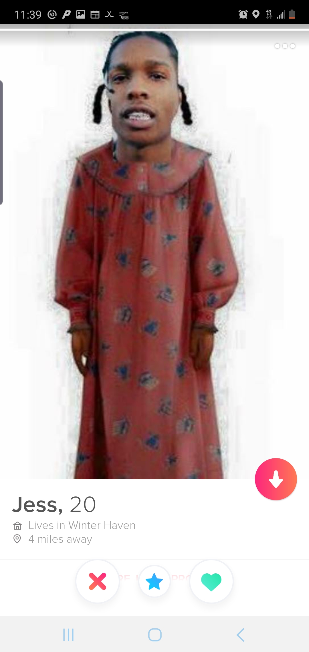 Wtf is this | Scrolller