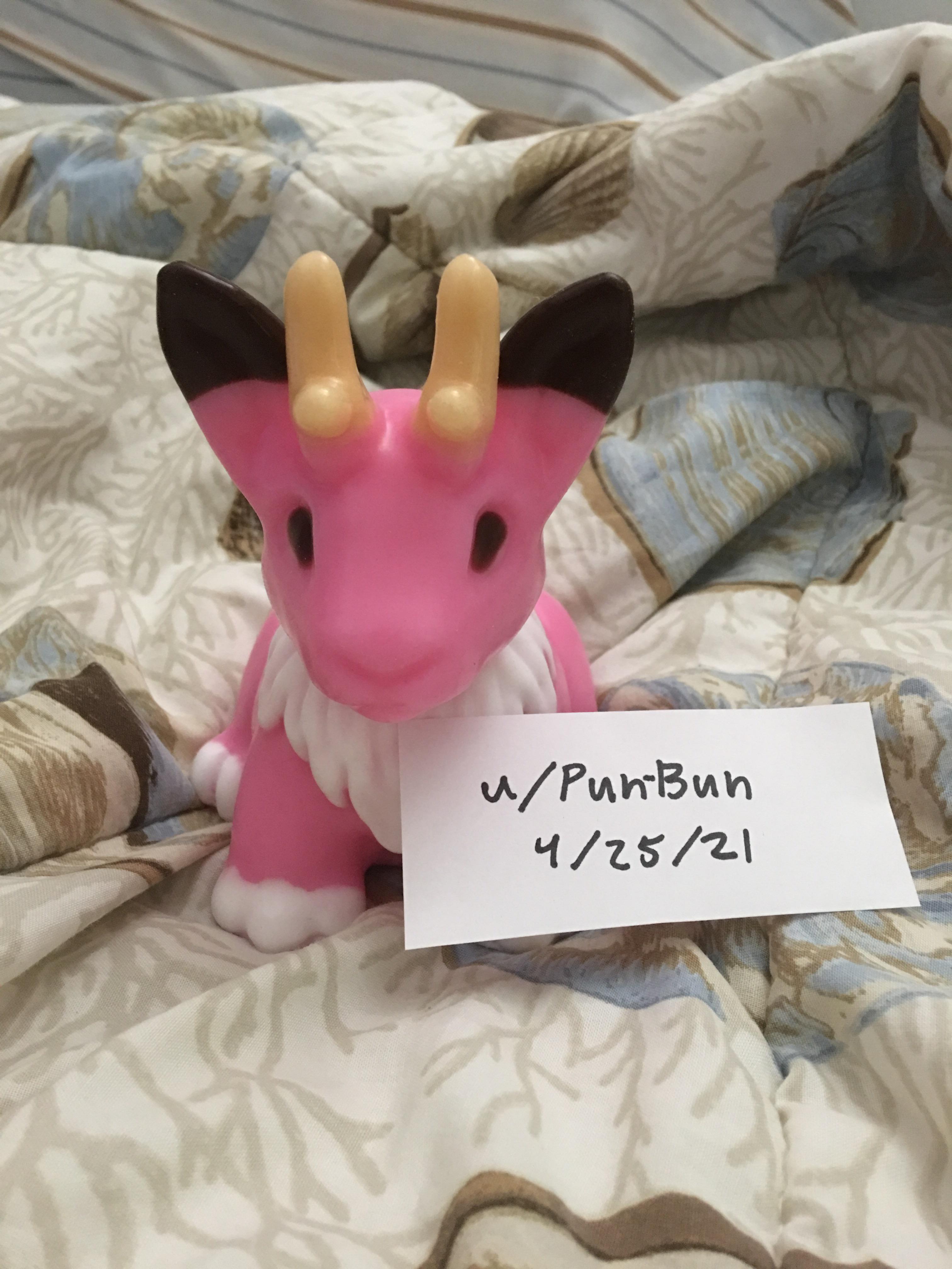 WTT [US] - FG Neapolitan Gigantalope | Scrolller