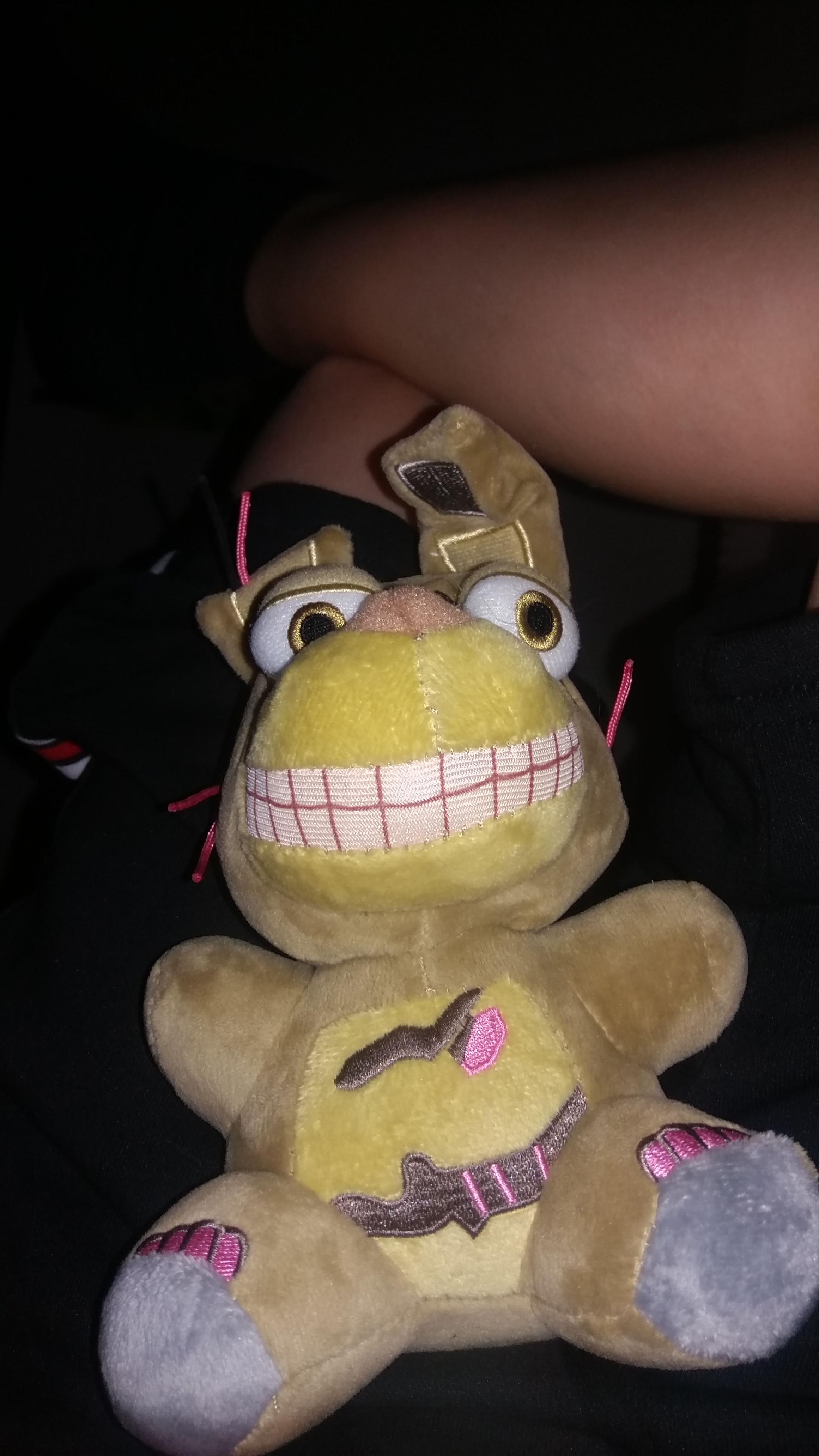 Yah creeping me out bruh (fnaf) | Scrolller