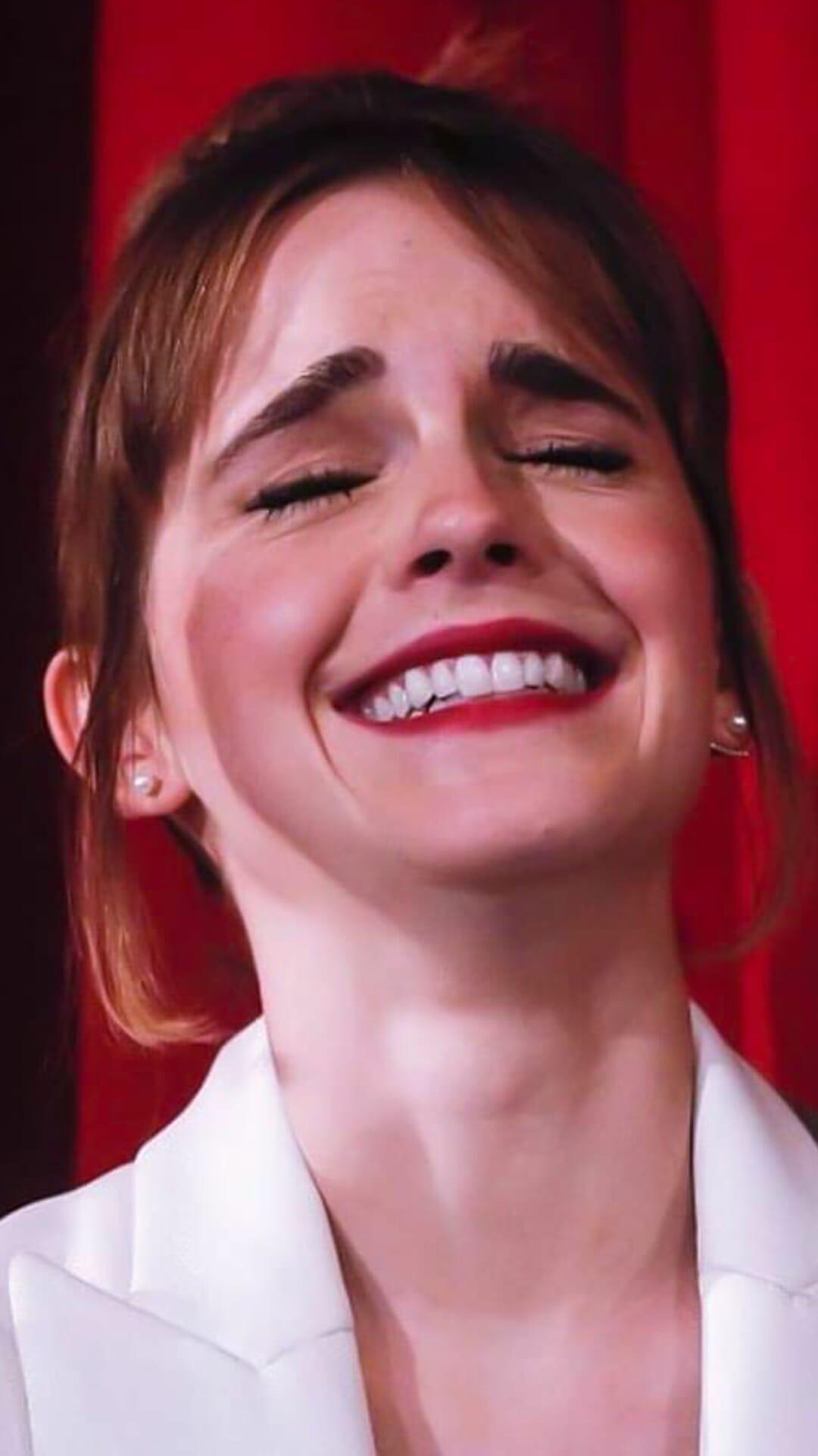 “Yes, more cock for my birthday! U guys are so thoughtful” Emma Watson | Scrolller