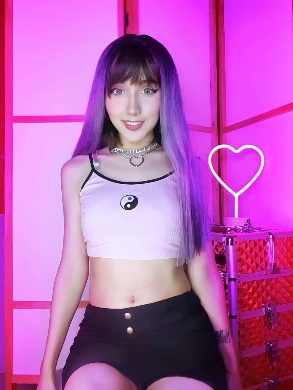 yin-yang | Scrolller