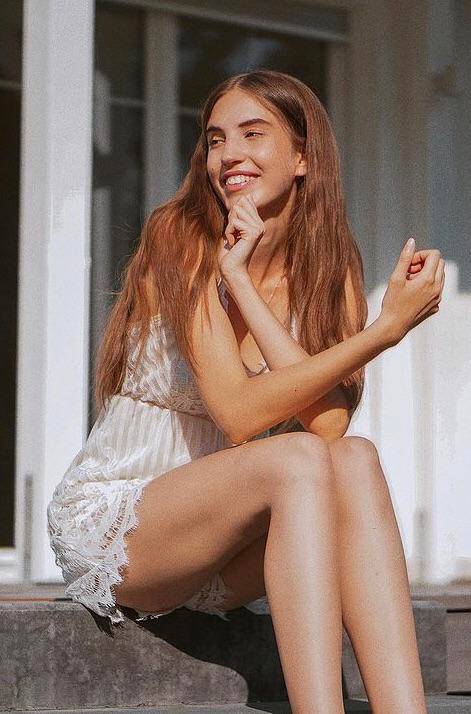 Yoncas Rock🤤 | Scrolller