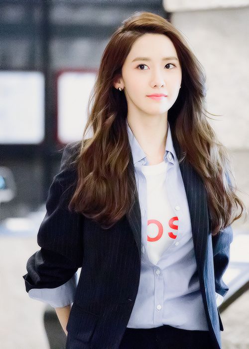 Yoona | Scrolller