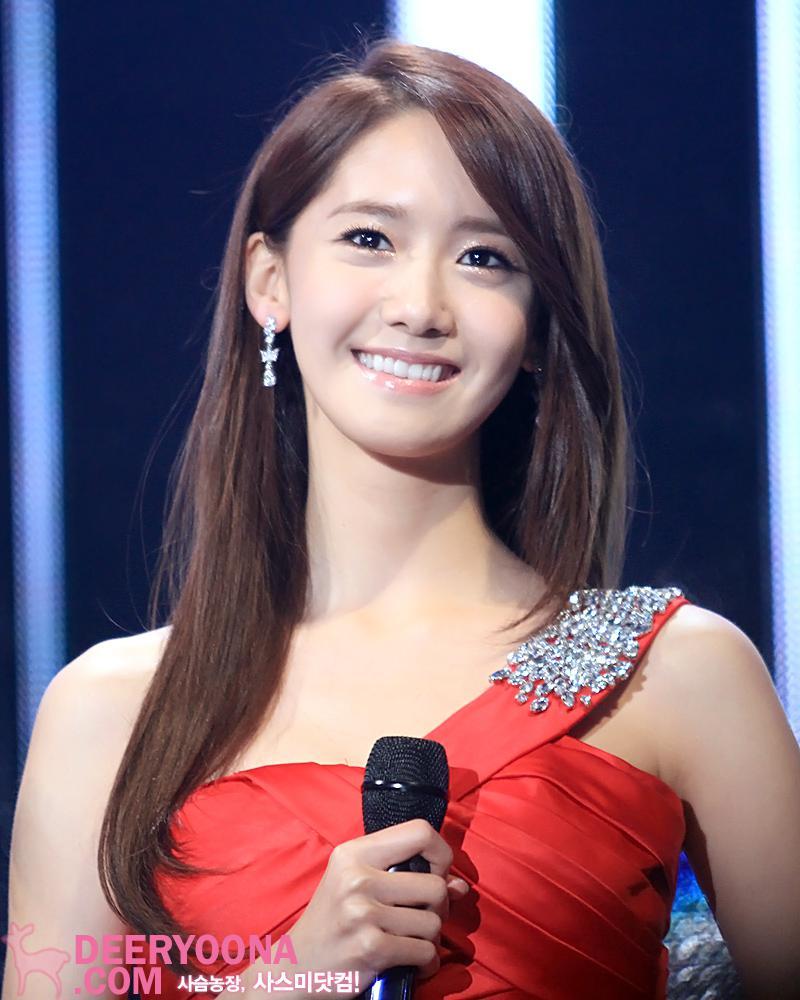 Yoona | Scrolller