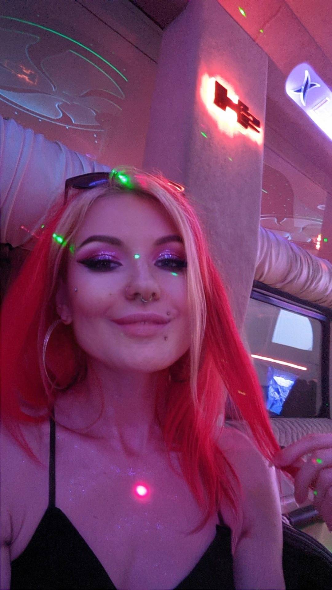 You guys ever been in the hummer limo? 🎉 | Scrolller