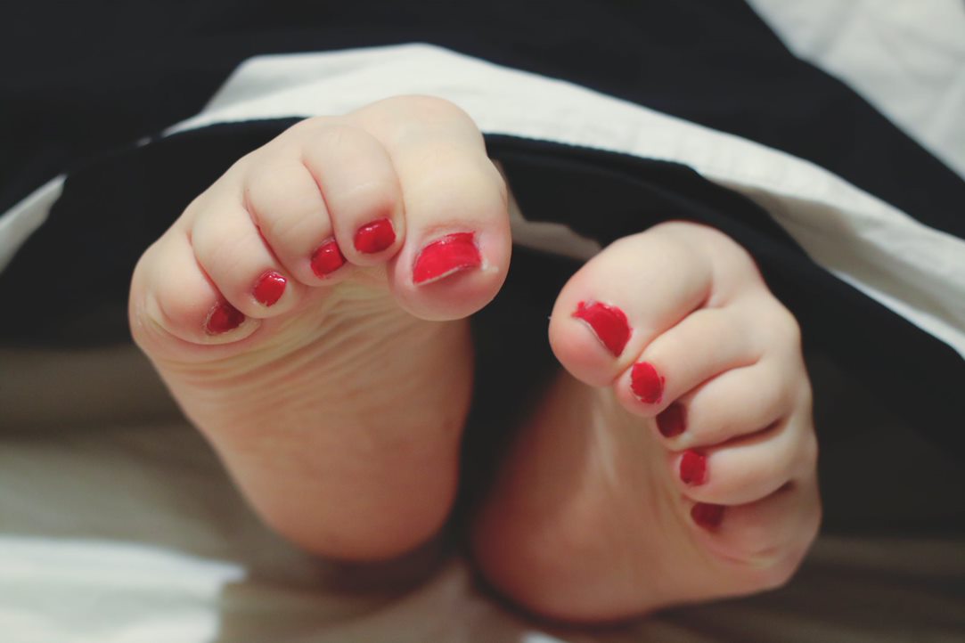 You Make My Toes Curl Scrolller