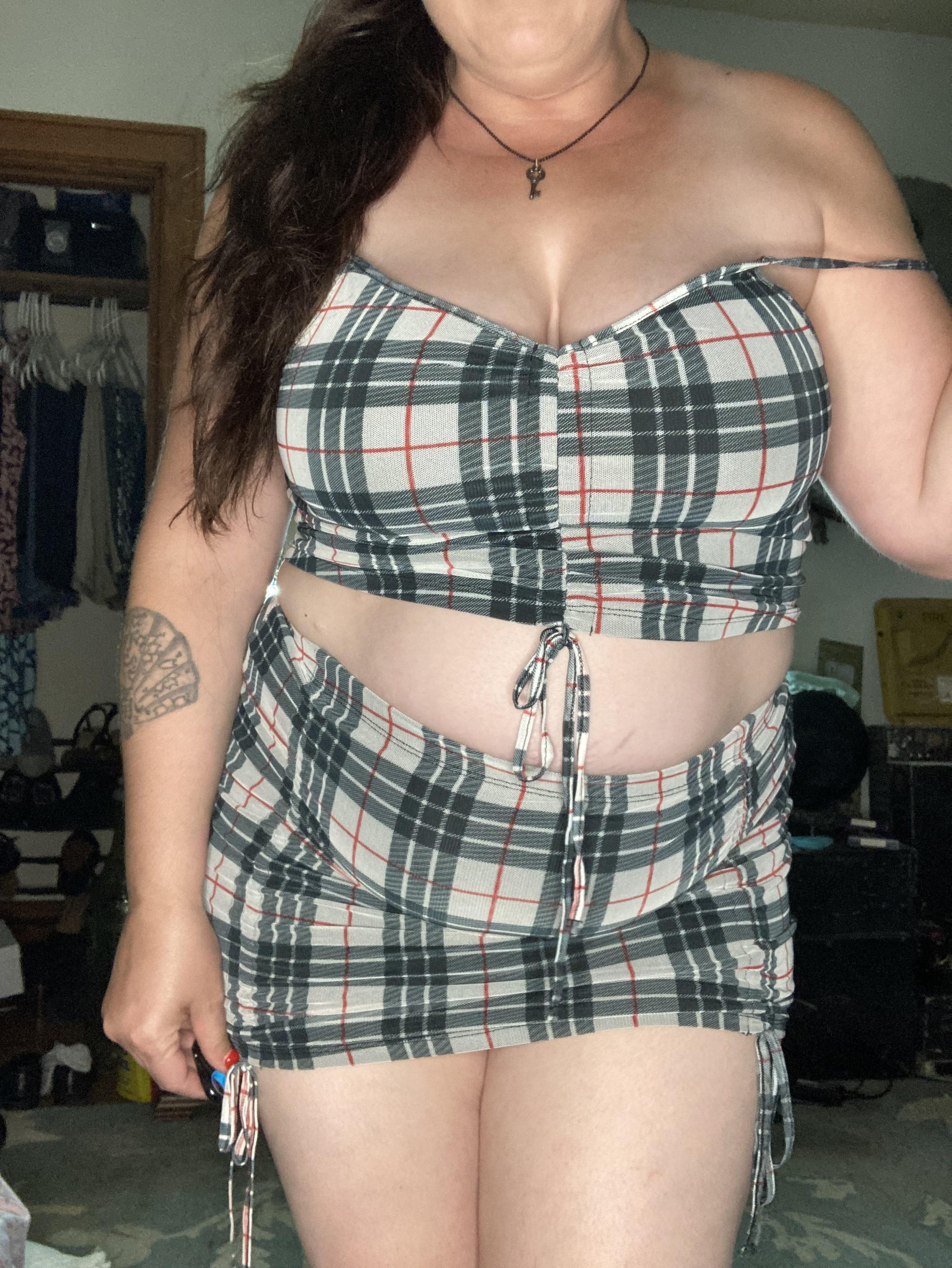 You pulling the skirt up or down? | Scrolller