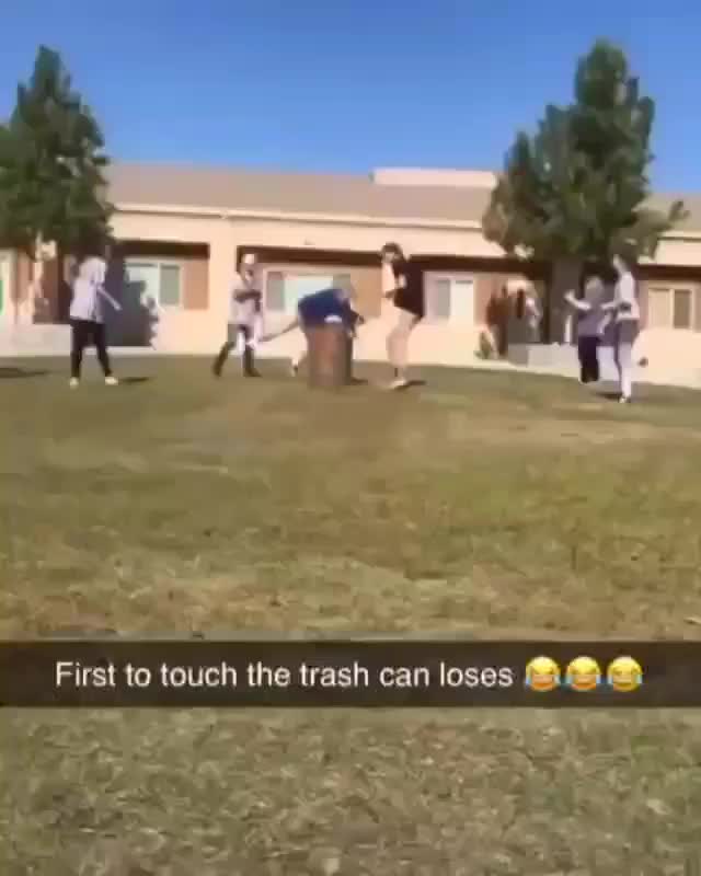 "Don't Touch The Trash Can" Game [via Lukebletscher] | Scrolller