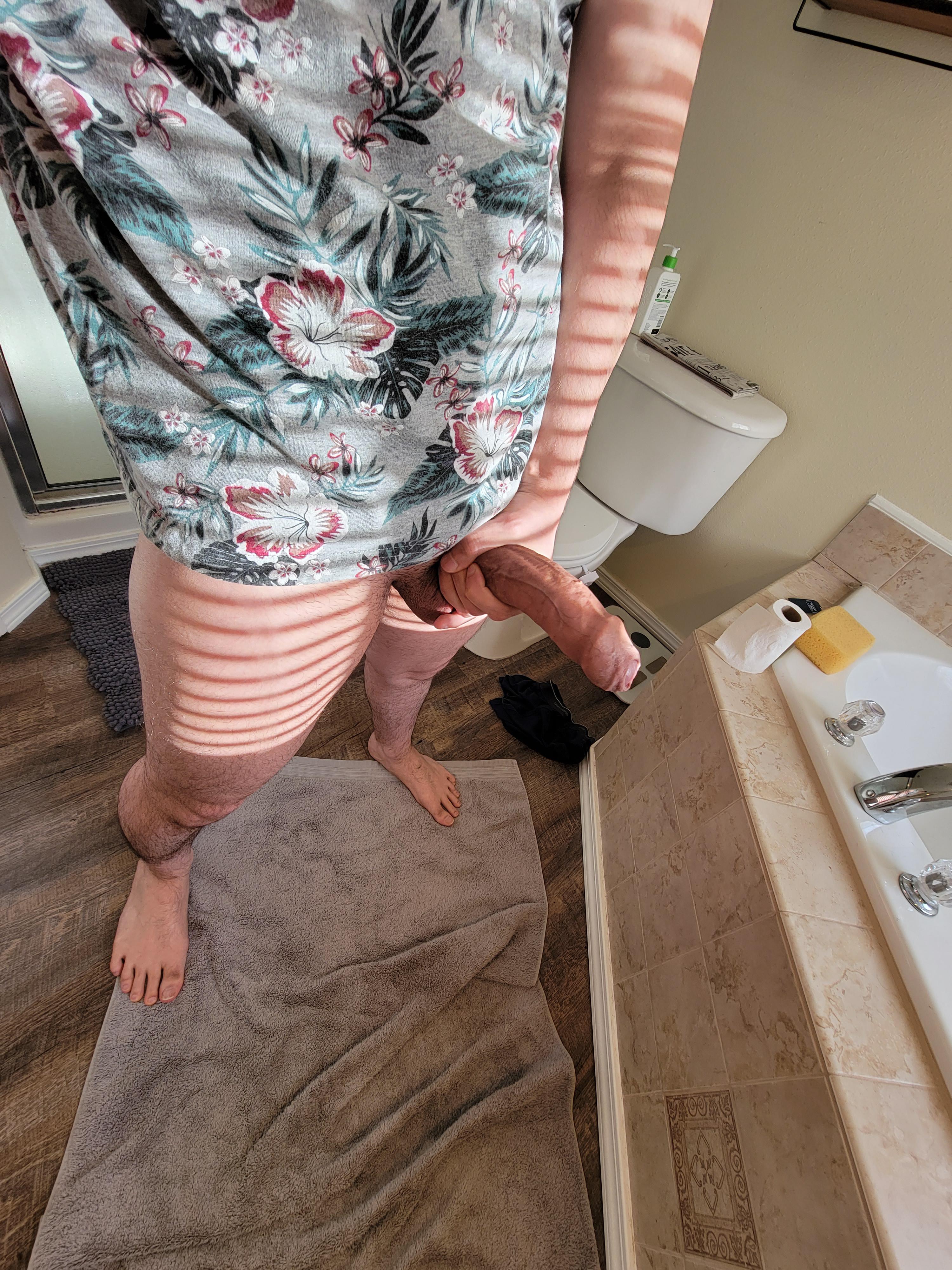 Your face would look so good under that arch ;) | Scrolller