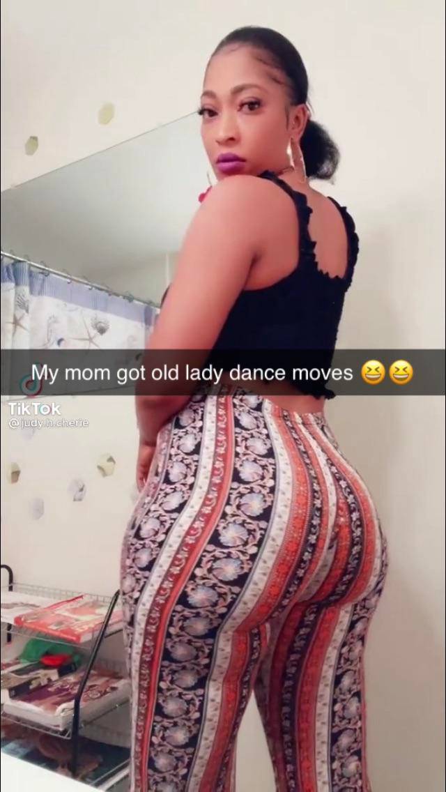 Your mom got a fat ass tho 🤤 | Scrolller