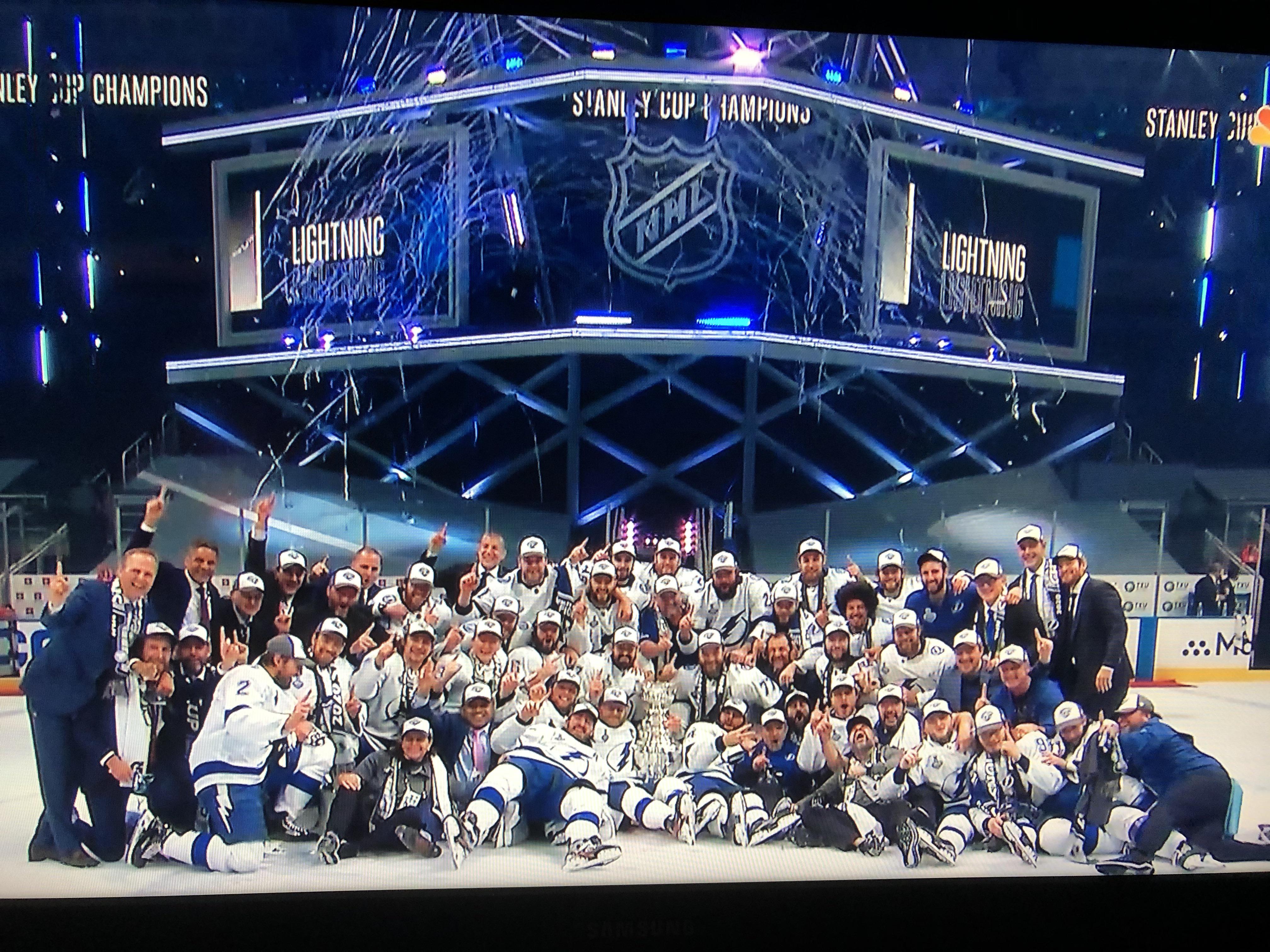 Your Stanley Cup CHAMPIONS!!!! ⚡️💙 | Scrolller