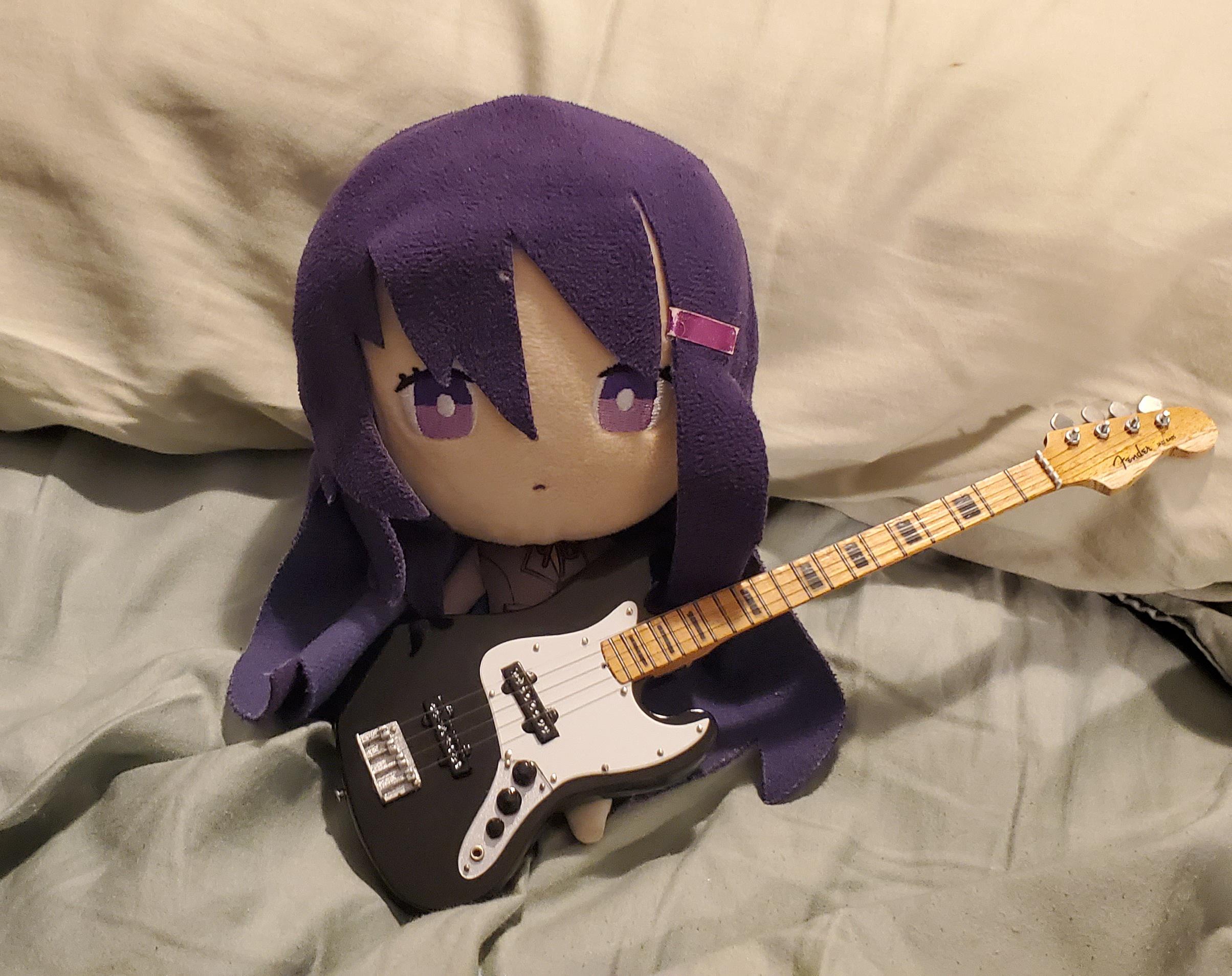 Yuri the Bass Player | Scrolller