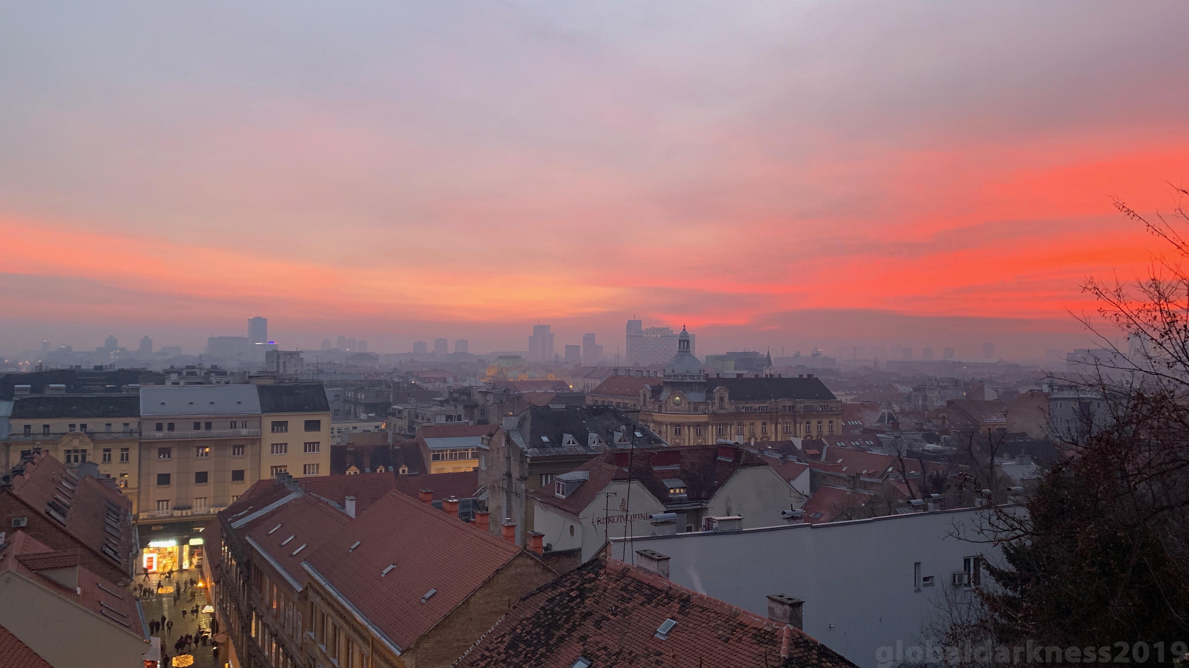 Zagreb sunset.. pollution good for something | Scrolller
