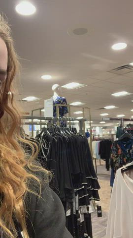 Have you ever seen a horny teen flash her pussy on Macy’s? | Scrolller