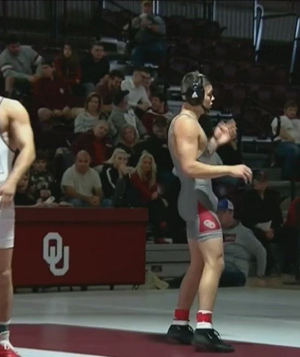 Tonight is an Anthony double feature | Scrolller