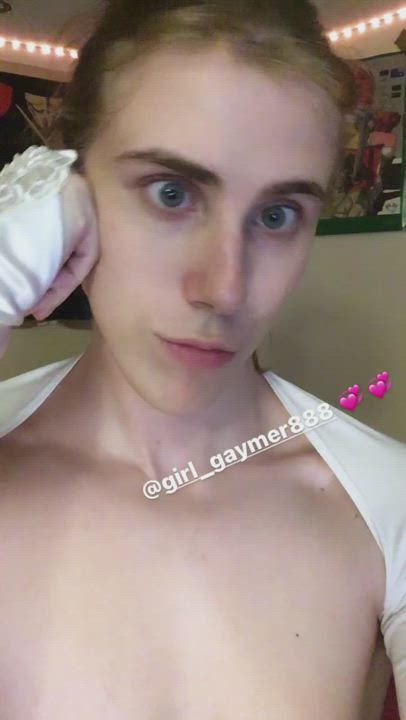 Are girls with lil pps ok? 🥺💕 | Scrolller