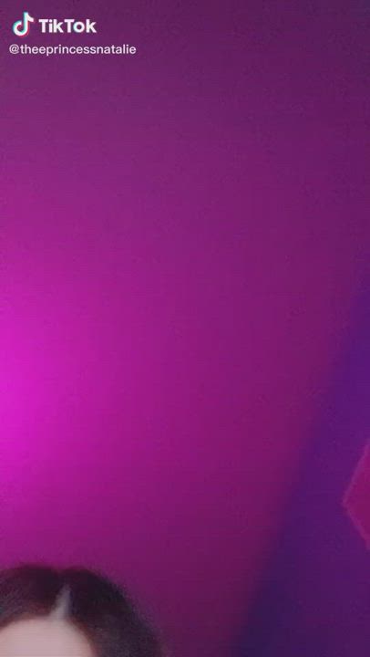 Puberty served her well | Scrolller