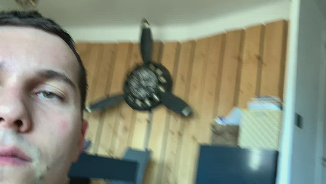 Wanna Make My Eyes Roll Back Scrolller