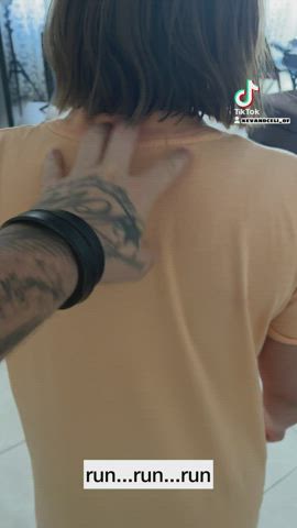 Oops, wrong hole 🕳 | Scrolller