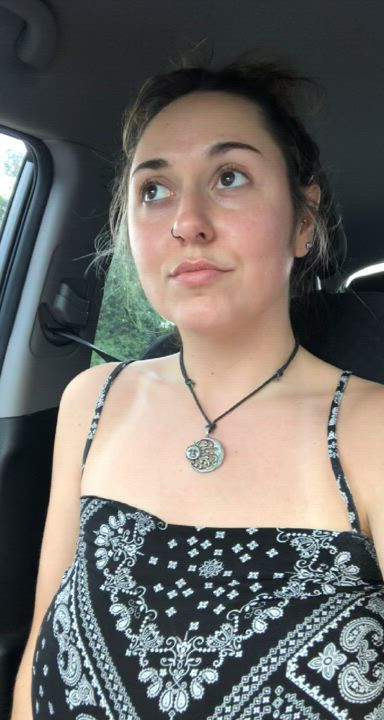 i can’t help it, i love flashing my tits while driving! | Scrolller