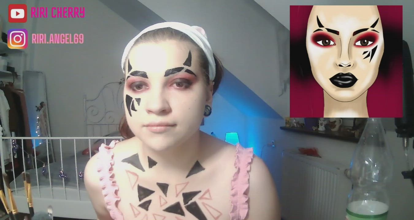 ririangel69 shows nip and get banned | Scrolller