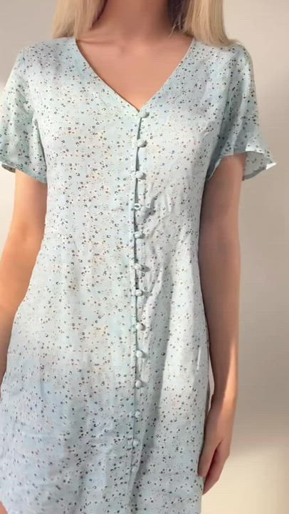 Do you like my slutty magic trick? | Scrolller