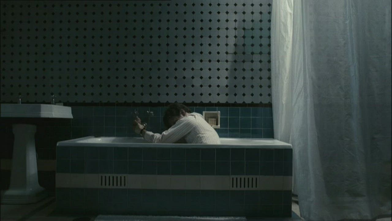 Teresa Palmer -- Restraint | Scrolller