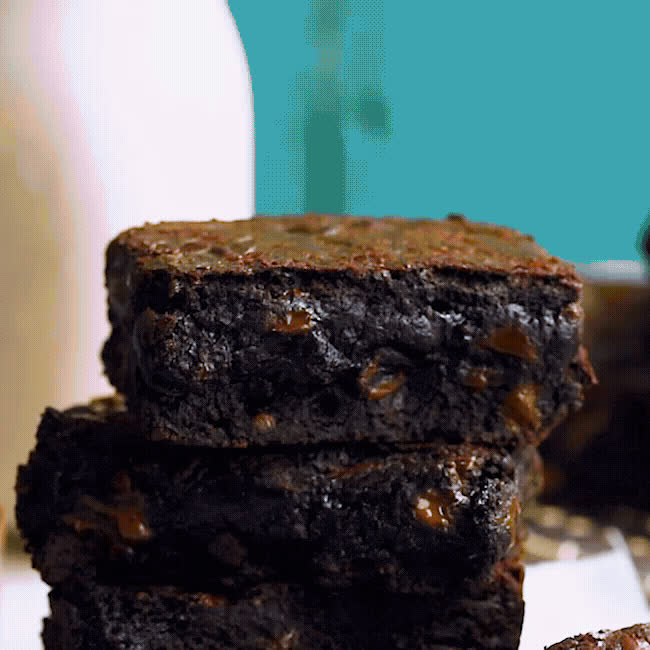 The Best Fudgy Homemade Brownies | Scrolller
