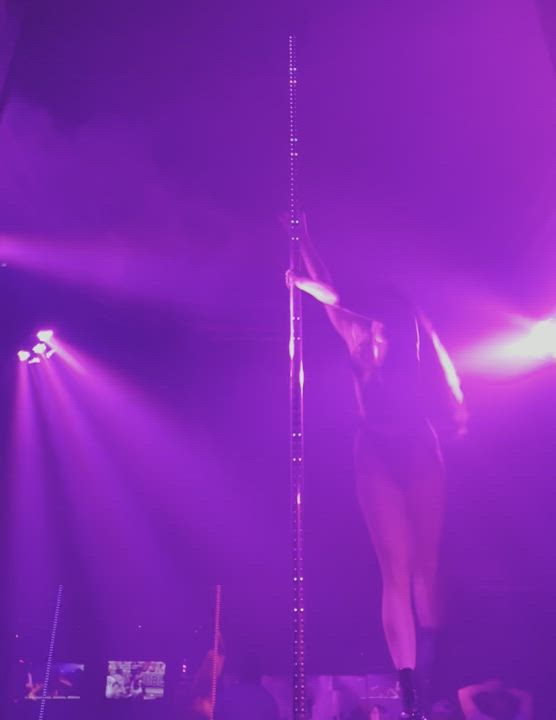 Watch me swirl | Scrolller