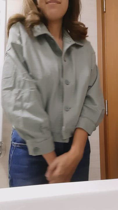 Just a quick reveal [OC] | Scrolller