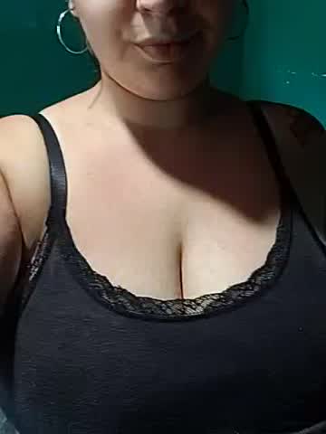 Let them breath!🙈 | Scrolller