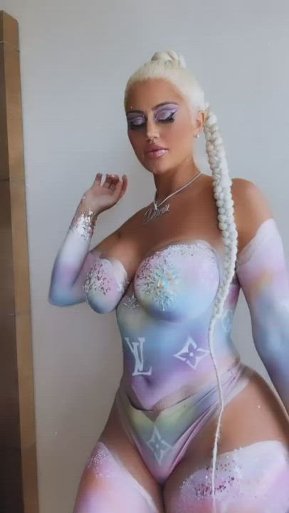 Body painted bimbo | Scrolller